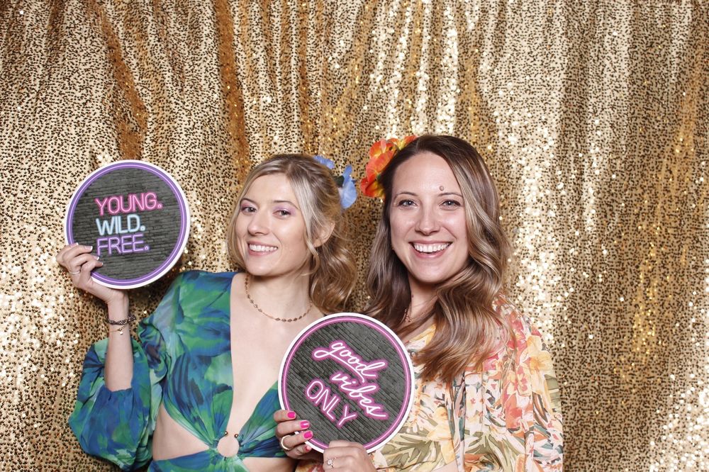 ENDLESS PHOTOBOOTH - Updated October 2025 - 190 Photos & 47 Reviews ...