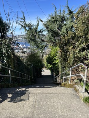 HOWE STREET STAIRS - Updated December 2025 - 29 Photos & 28 Reviews ...