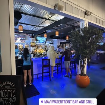 MAVI WATERFRONT BAR & GRILL - Updated December 2025 - 218 Photos & 210 ...