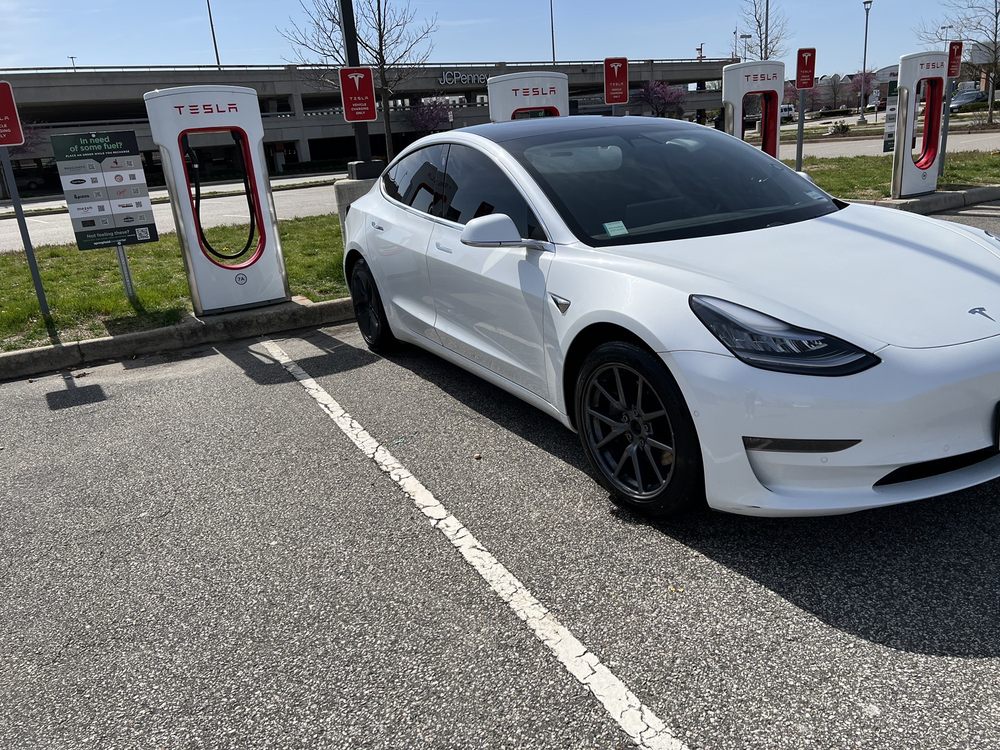 TESLA SUPERCHARGER - SPRINGFIELD - Updated October 2025 - 500 ...