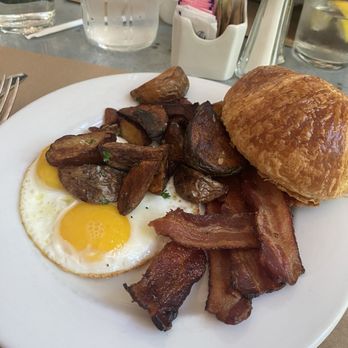 KITCHEN NO 324 - Updated December 2024 - 2146 Photos & 1721 Reviews ...