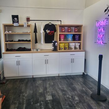 UBAE - Updated December 2025 - 2225 Photos & 856 Reviews - 1284 Kalani ...