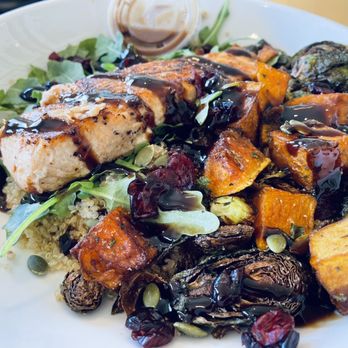 CHOMP - 271 Photos & 309 Reviews - 200 S Main St, Rochester, Michigan ...