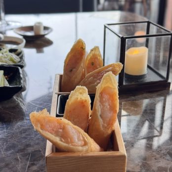 MOTT 32 - Updated December 2025 - 220 Photos & 23 Reviews - 188 ...