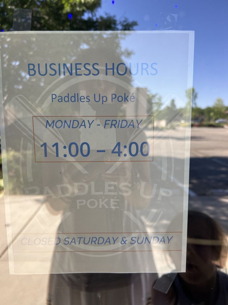 PADDLES UP POKE - Updated December 2025 - 10 Photos - 78 Eagle River St ...