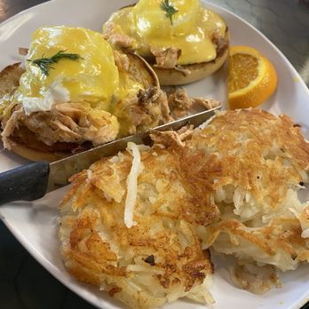 TWO CHICKS - Updated May 2024 - 2112 Photos & 2037 Reviews - 752 S ...