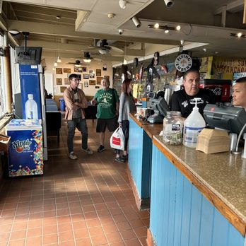 NEPTUNE’S NET - 1889 Photos & 2048 Reviews - 42505 Pacific Coast Hwy ...