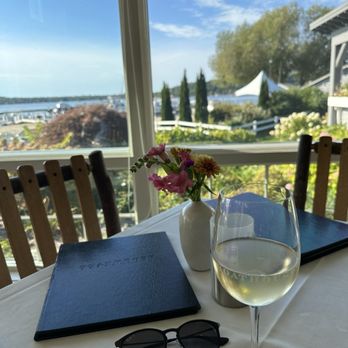 BOATHOUSE RESTAURANT - Updated March 2025 - 388 Photos & 294 Reviews ...