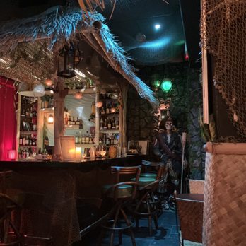 BOO LOO LOUNGE - Updated July 2024 - 32 Photos & 26 Reviews - 2 Orinda ...