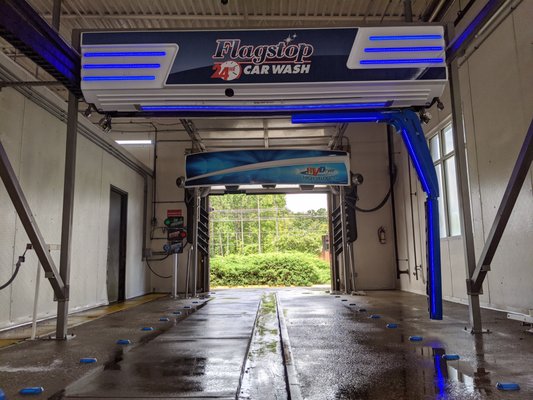 FLAGSTOP CAR WASH - Updated December 2025 - 22 Photos & 14 Reviews ...