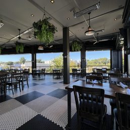 TAVERN IN THE SQUARE - Updated November 2025 - 208 Photos & 264 Reviews ...