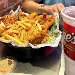 RAISING CANE’S - Updated November 2025 - 156 Photos & 79 Reviews - 2 N ...