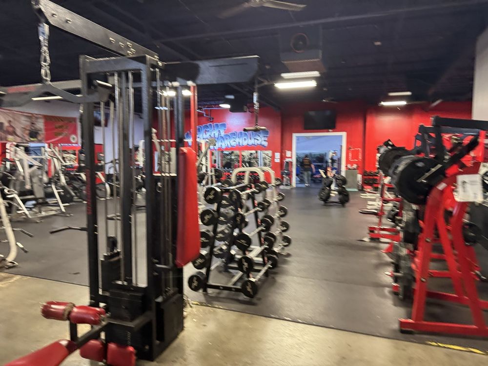 PLEX FITNESS CENTER - Updated September 2025 - 11 Photos - 2369 Airline ...