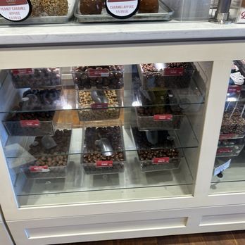 OLD MILL CANDY KITCHEN - Updated October 2025 - 56 Photos & 39 Reviews ...