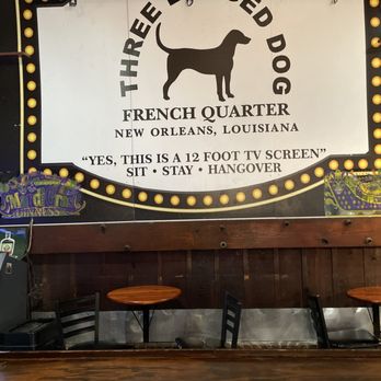 THREE LEGGED DOG - Updated January 2025 - 327 Photos & 389 Reviews ...