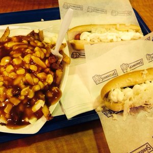 RESTAURANT POULET ROUGE ESPACE MONTMORENCY - Updated December 2024 - 23 ...