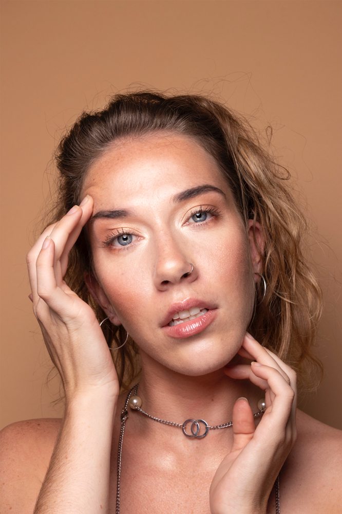 PAIGE WALL MAKEUP - 4180 N Marine Dr, Chicago, Illinois - Makeup ...