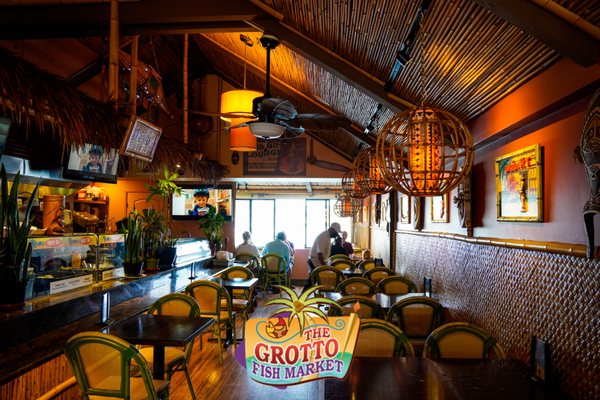 GROTTO FISH MARKET - Updated July 2025 - 1493 Photos & 829 Reviews - 42 ...