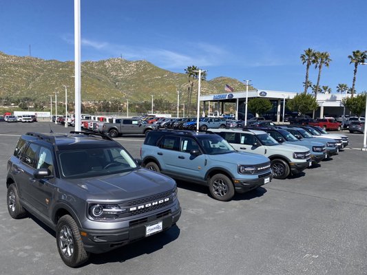 RACEWAY FORD - Updated September 2025 - 456 Photos & 379 Reviews - 5900 ...