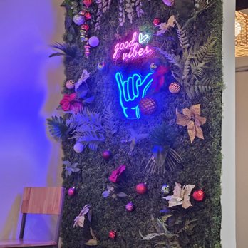 DA LOCAL BOY - Updated April 2025 - 194 Photos & 89 Reviews - 320 ...