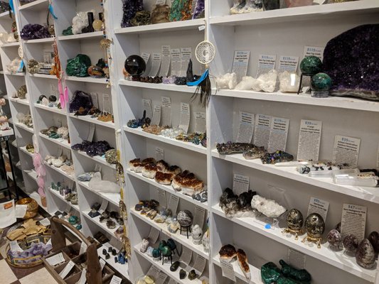 ROCKY’S CRYSTALS & MINERALS - 141 Photos & 62 Reviews - 559 Bloomfield ...