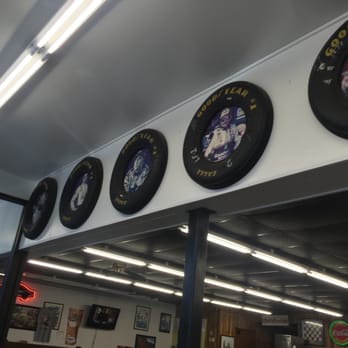 CHECKERED FLAG BARBECUE - Updated January 2026 - 54 Photos & 27 Reviews ...