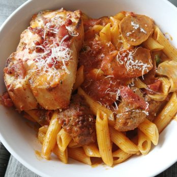 BOSTON PIZZA - Updated May 2026 - 127 Photos & 183 Reviews - 250 Front ...