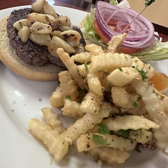 GARLIC CITY CAFE - Updated January 2026 - 721 Photos & 858 Reviews ...