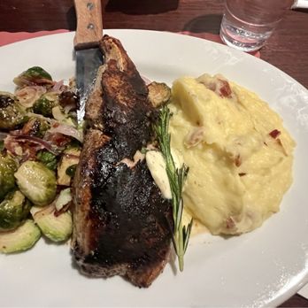 CARNEGIE DINER & CAFE - Updated June 2024 - 334 Photos & 193 Reviews ...