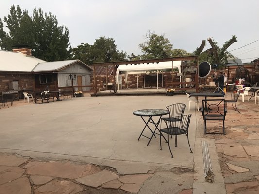 THE OXBOW SALOON - Updated August 2024 - 19 Photos & 20 Reviews - 607 W ...