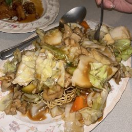 HILO RICE NOODLE SOUP RESTAURANT - Updated July 2025 - 177 Photos & 154 ...