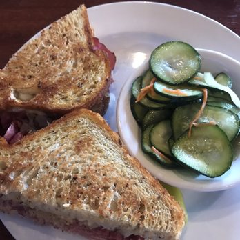 GREAT BASIN BREWING CO. - RENO - Updated March 2025 - 1068 Photos ...