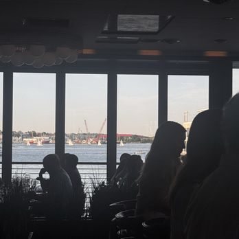 SAVR - Updated July 2025 - 293 Photos & 146 Reviews - 150 Seaport Blvd ...