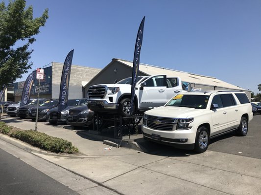 AUTO RESOURCES - Updated July 2024 - 42 Photos & 25 Reviews - 819 W ...