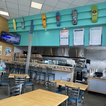 BOARD & BREW - PACIFIC BEACH - Updated July 2024 - 295 Photos & 533 ...