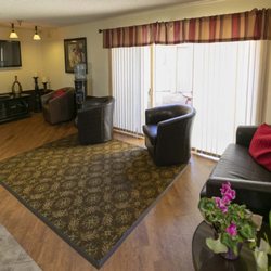 SUNWEST CHOICE HEALTHCARE & REHAB - 25 Photos & 27 Reviews ...