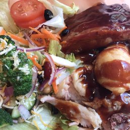 RED BEE BBQ - 114 Photos & 153 Reviews - 8970 Brooks Rd S, Windsor ...