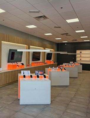 CONSUMER CELLULAR - Updated December 2025 - 13 Reviews - 7950 W ...