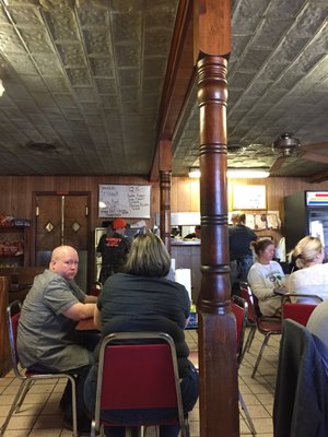 HOWELL’S WESTERN CAFE - 37 Photos & 32 Reviews - American (Traditional ...