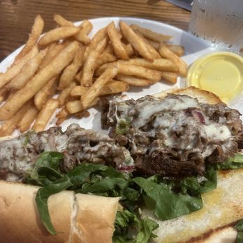 SCHOONERS GRILL POQUOSON - Updated December 2025 - 61 Photos & 37 ...