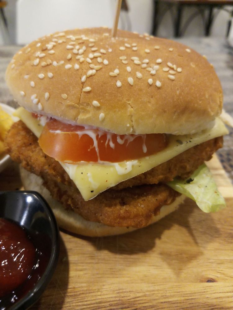 LINA’S CAFE - Updated August 2025 - 11 Photos - 7 Jln Pisang, Singapore ...