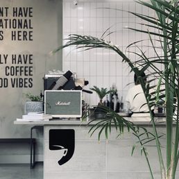 CAFE COMMA - Updated July 2025 - 1790 Photos & 317 Reviews - 3621 ...