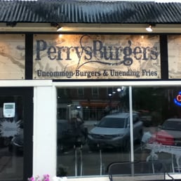PERRYSBURGER’S - Updated July 2025 - 101 Photos & 195 Reviews - 220 ...