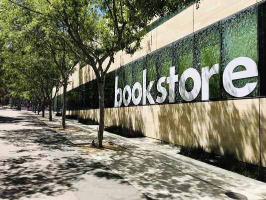 UCSD BOOKSTORE - 53 Photos & 52 Reviews - 9500 Gilman Dr, La Jolla, CA ...