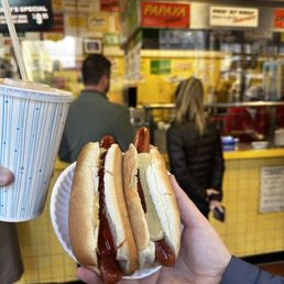 GRAY’S PAPAYA - Updated March 2026 - 1422 Photos & 1706 Reviews - 2090 ...