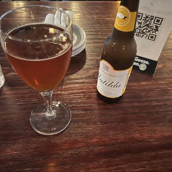 THE CROSSROADS BAR & GRILL - Updated December 2025 - 174 Photos & 343 ...