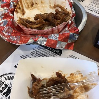 NISKERS CHAR-GRILL & SLAP SHOT HOCKEY BAR - Updated April 2025 - 213 ...