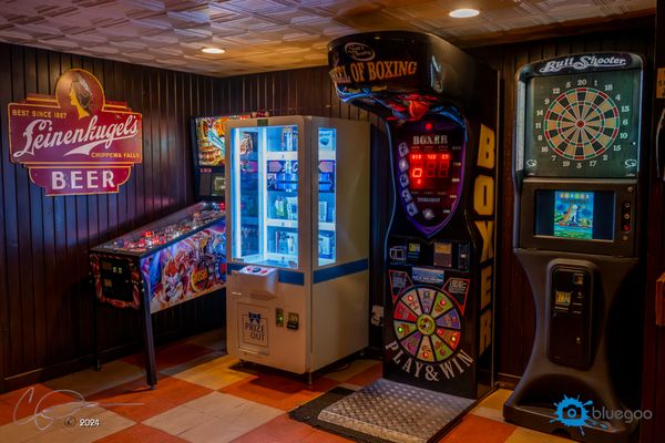 LEGEND LARRY’S - Updated May 2026 - 67 Photos & 119 Reviews - 2035 ...