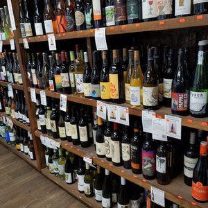 COLUMBUS DISTRIBUTING CO - Updated October 2025 - 4949 Freeway Dr E ...