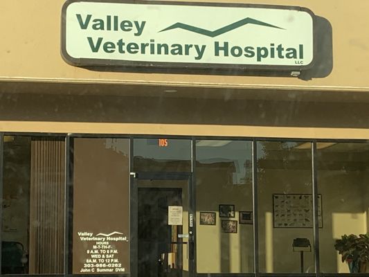 VALLEY VETERINARY HOSPITAL - Updated July 2024 - 41 Photos & 23 Reviews ...